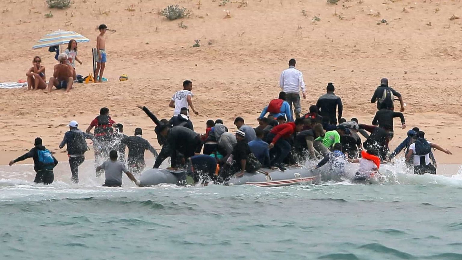 União Africana lança observatório para controlar migrações - Correio da ...