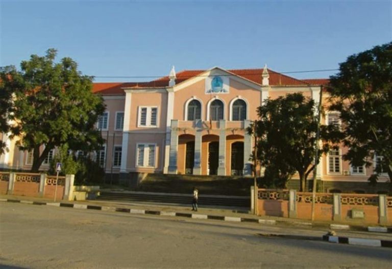 Universidade Mandume com melhor posição entre as angolanas na lista das ...