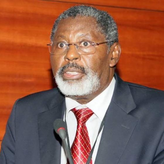 Corpo de Rui Mingas já em Luanda para enterro no Alto das Cruzes ...